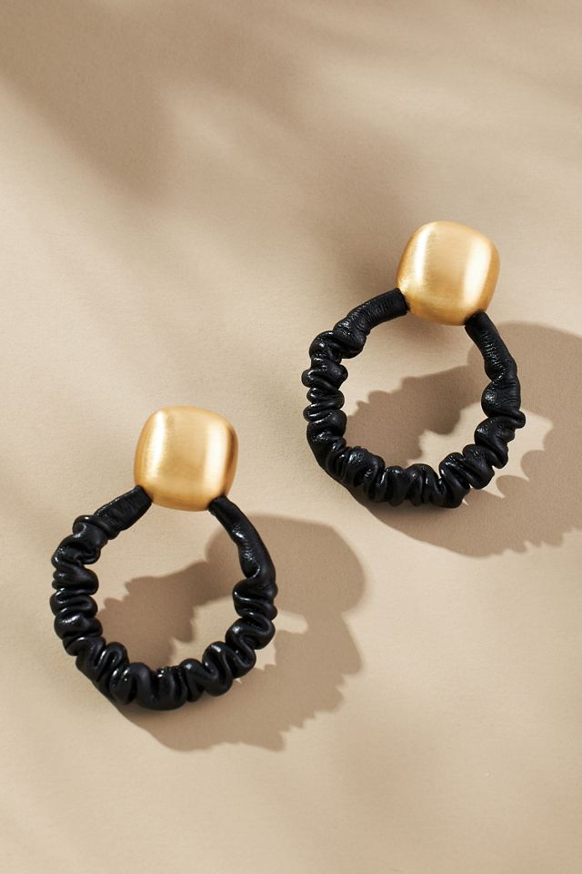 Leather and metal earrings store